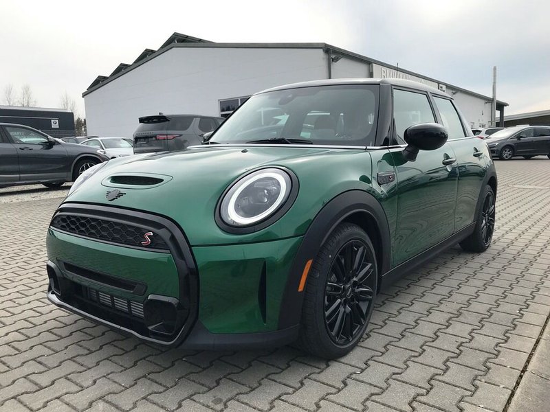 MINI Cooper S Hardtop 4 Door - Tax Free Military Sales in Grafenwöhr ...